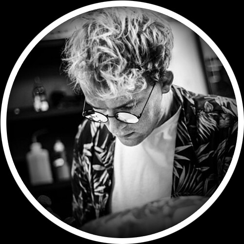 Sponsored Artist of the Month – Mads Thill - Zestawy do Tatuowania